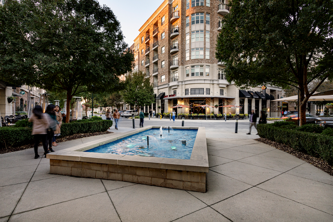 Sharon Square - Pappas Properties